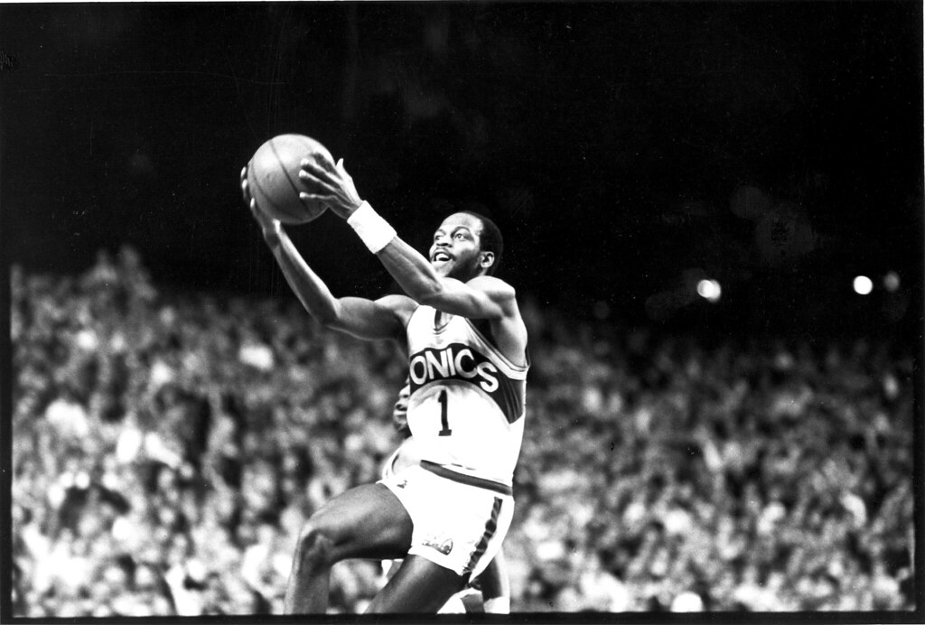 gus williams | Passion of the Weiss